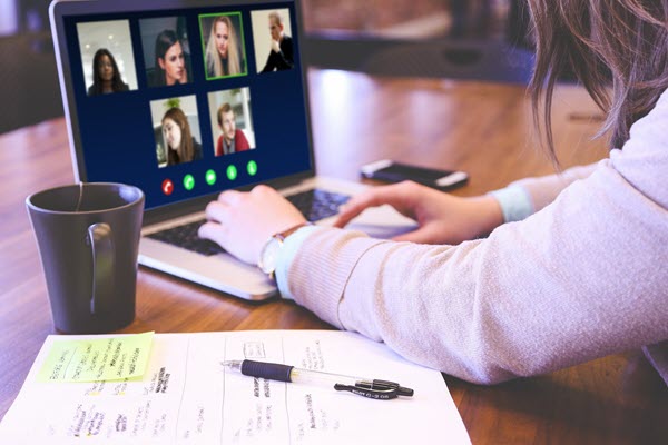 Learn with Savvy Ladies experts. Live webinars to be your financial best.